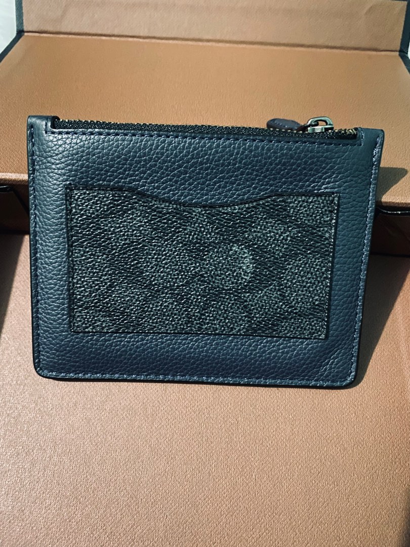 Coach Card Case in Signature Canvas, Luxury, Bags & Wallets on Carousell