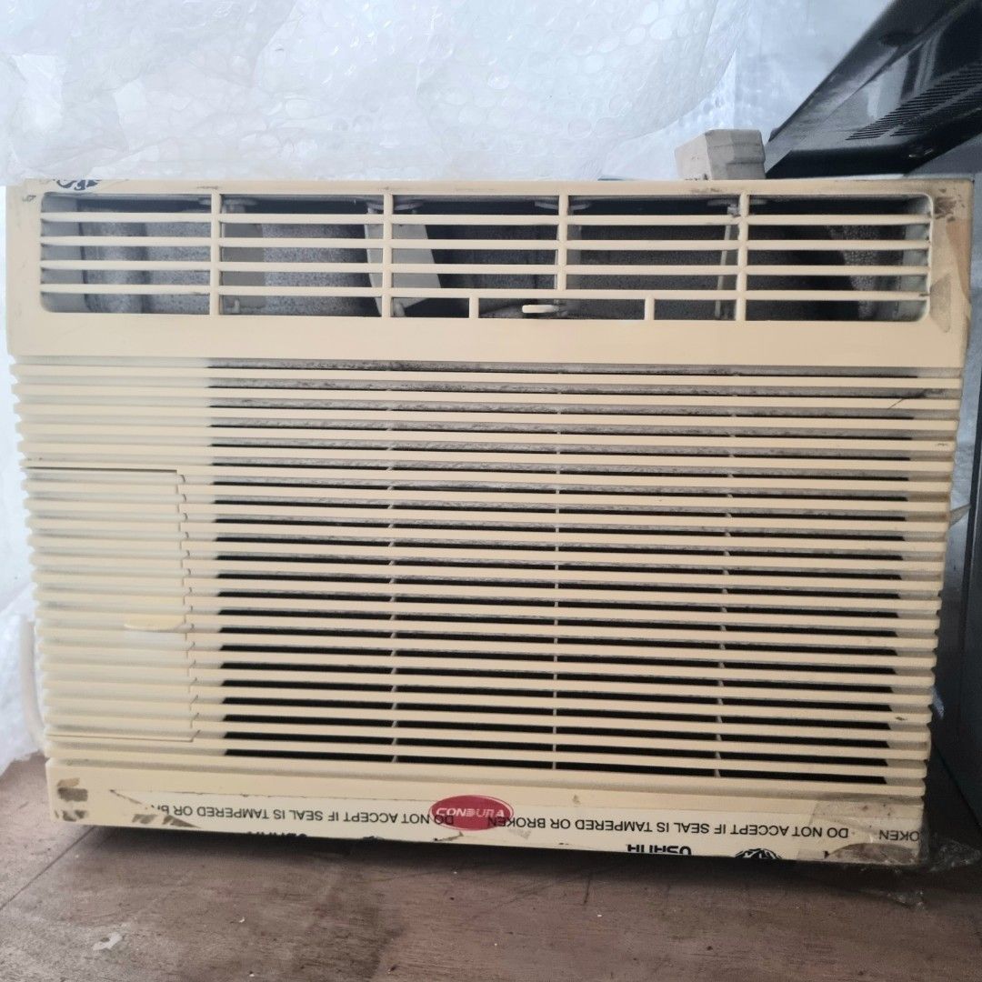 Condura Aircon Window Type .5Hp, TV & Home Appliances, Air Conditioning ...
