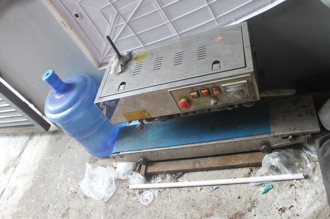 Defective Band Sealer, Commercial & Industrial, Industrial Equipment on ...