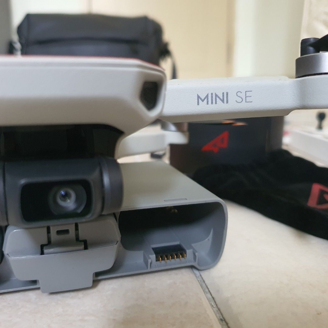 DJI Mini SE, Photography, Drones on Carousell