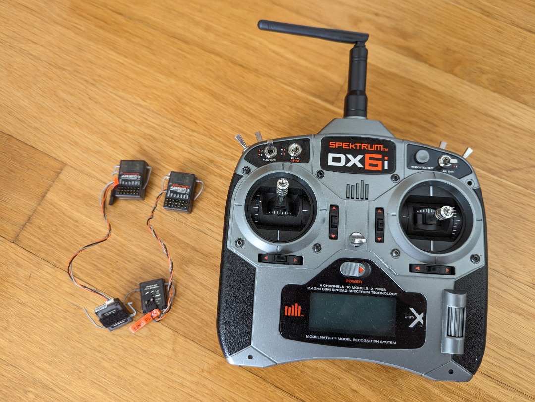 DX6i 6-Channel Transmitter with 2x AR6210 Receiver, Hobbies & Toys ...