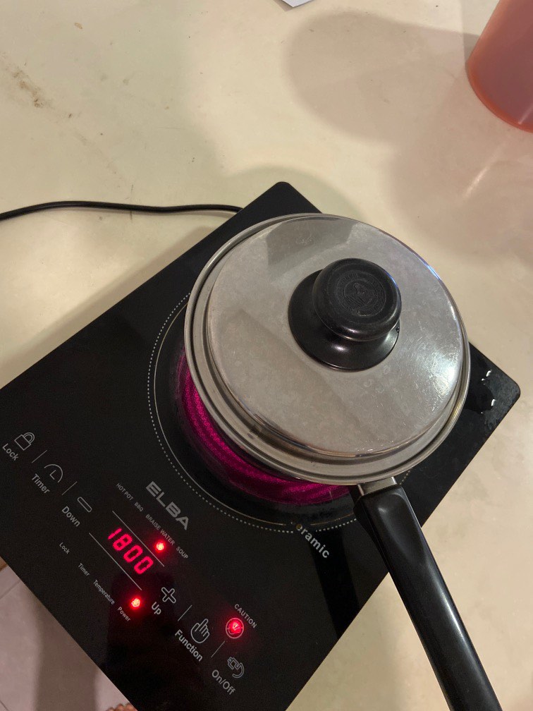 Elba ceramic cooker, TV & Home Appliances, Kitchen Appliances, Cookers ...