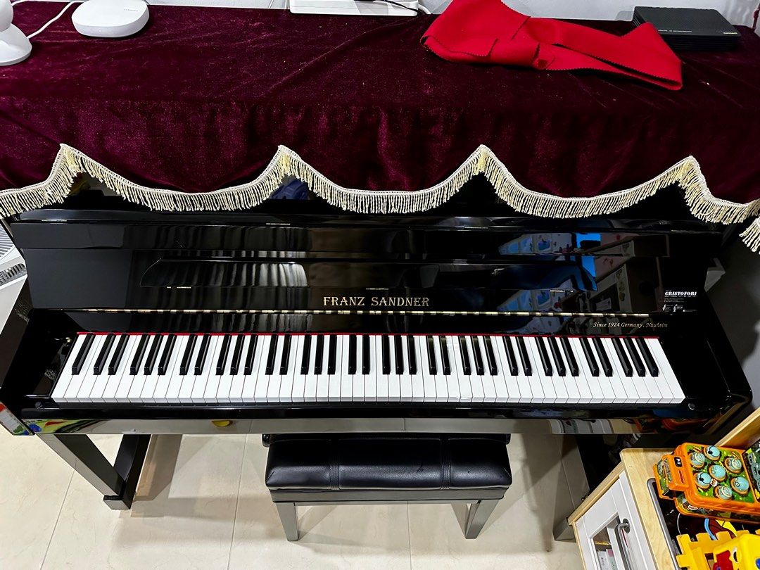 FRANZ SANDER UP121 Exam Grade Upright Piano, Hobbies & Toys, Music ...