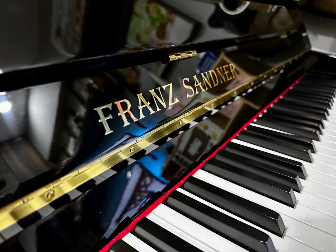 FRANZ SANDER UP121 Exam Grade Upright Piano, Hobbies & Toys, Music ...