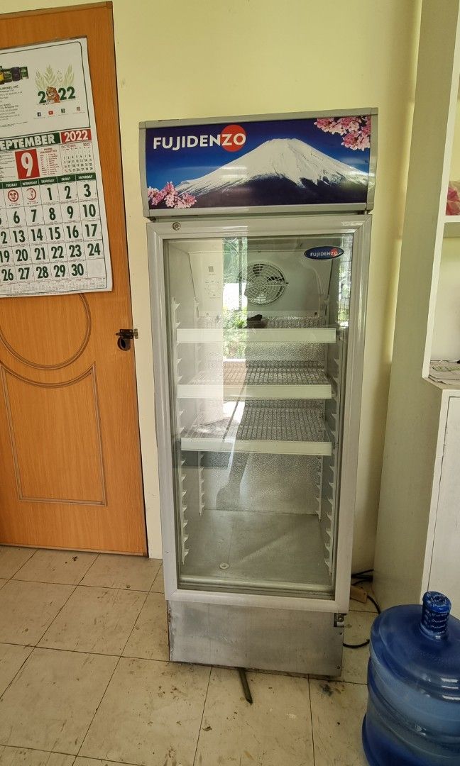 Fujidenzo Chiller, TV & Home Appliances, Kitchen Appliances ...