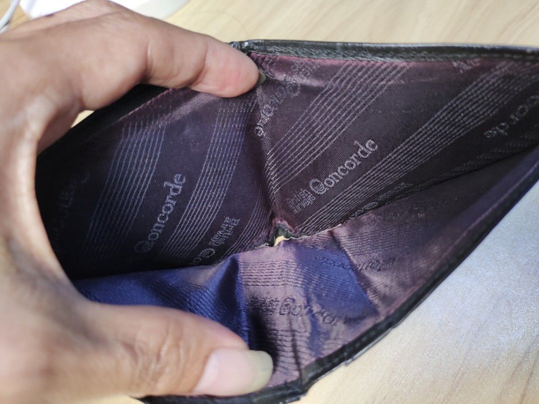 GENUINE LEATHER BRITISH AIRWAYS CONCORDE BIFOLD WALLET, Men's Fashion ...
