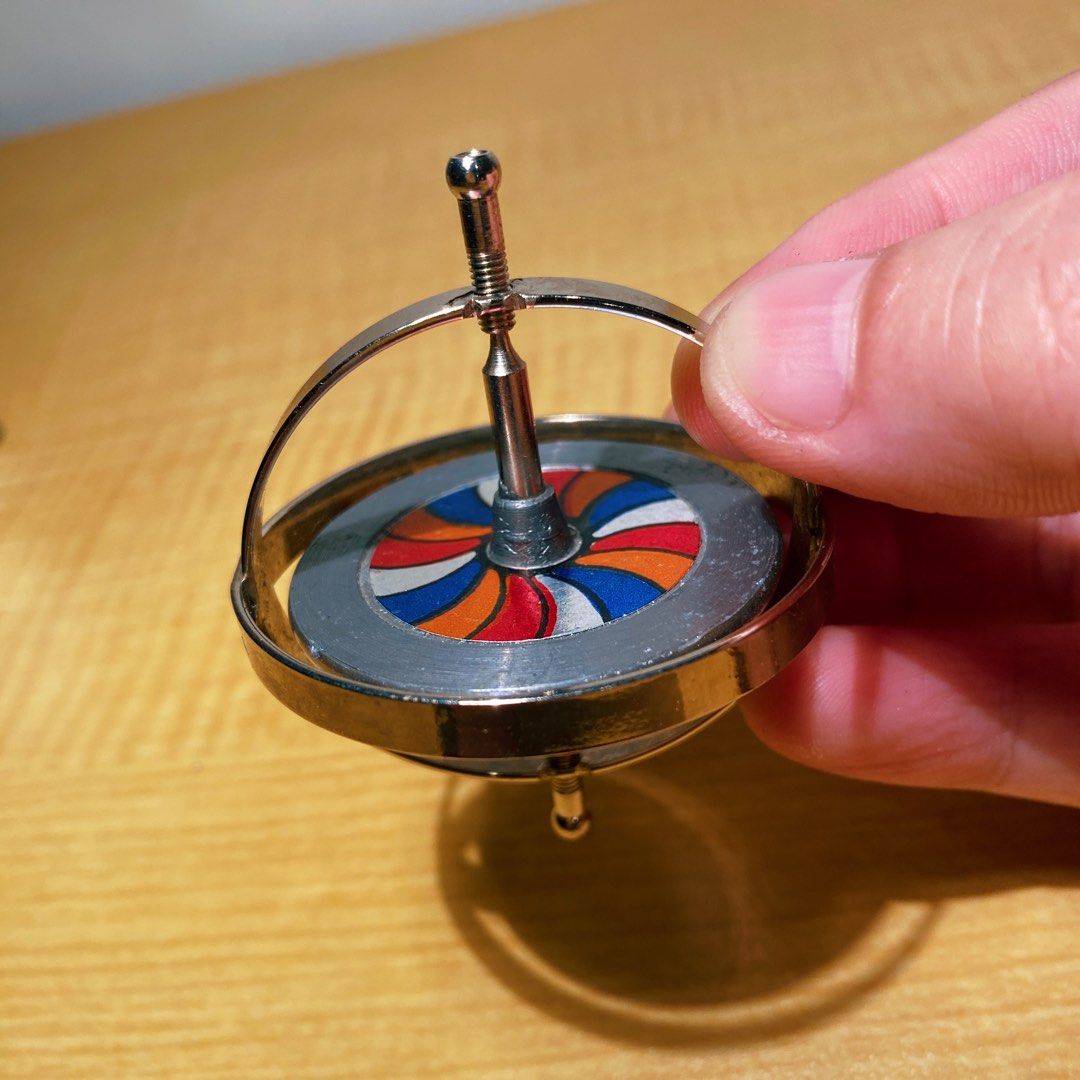 Gyroscope metal toy, Hobbies & Toys, Memorabilia & Collectibles ...