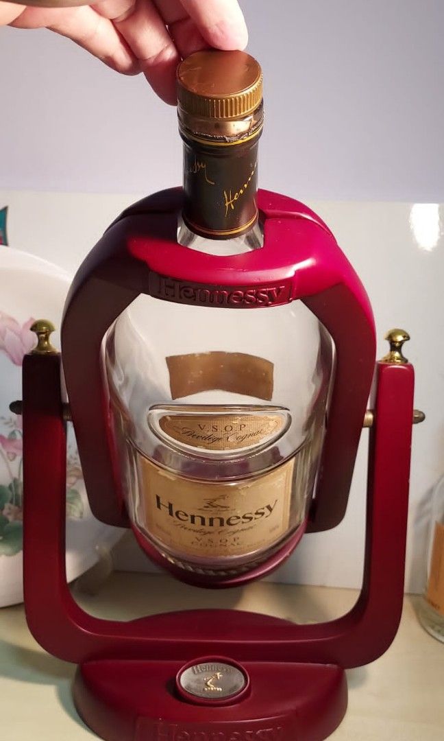 Hennessy VSOP 3 L empty bottle with cradle, Food & Drinks, Alcoholic ...