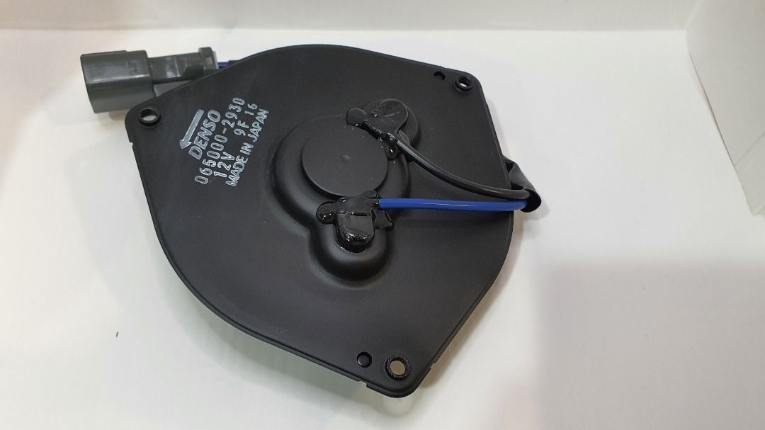 Honda Integra DC5R A/C condenser fan motor, Car Accessories ...