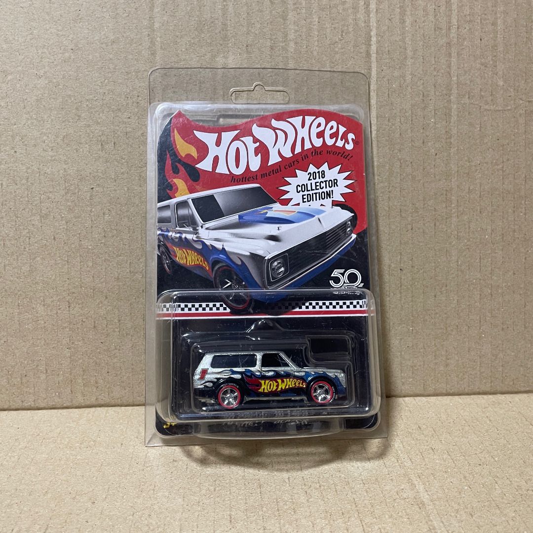 Hot Wheels RLC Neo Classics Volkswagen Drag Bus RLC '70 Chevy Blazer ...