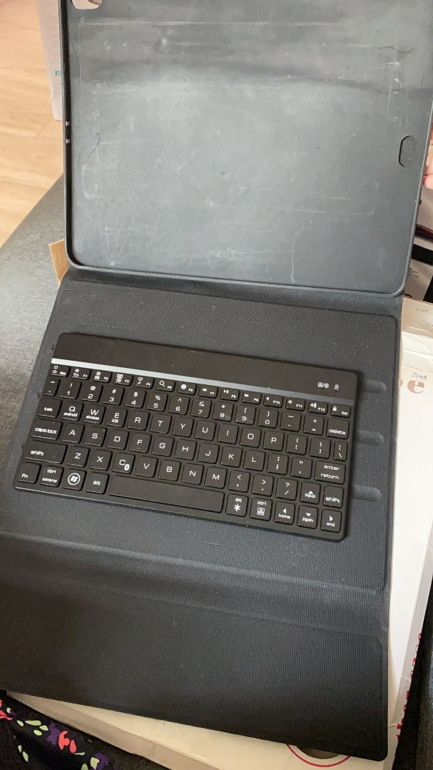 J045) Boriyuan 13 Inch Tablet Casing with Keyboard, Mobile Phones ...