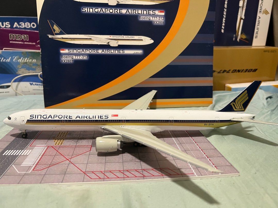 (Last Piece)Rare 1/200 Flightline 200 Singapore Airlines 777-300 9V-SYF ...