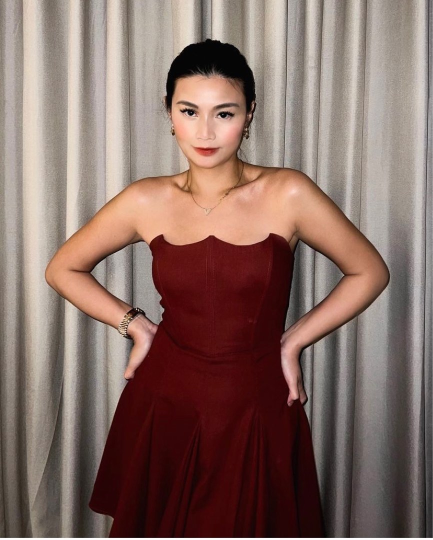 Laure by Roma Sylvia Dress in Burgundy, Women's Fashion, Dresses & Sets ...