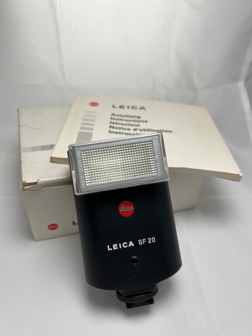 Leica SF20 TTL Flash Perfect Flash for M6, Photography, Photography Accessories, Flashes on ...