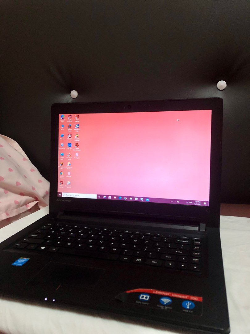 Lenovo Ideapad 300, Computers & Tech, Laptops & Notebooks on Carousell