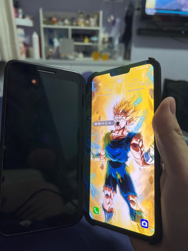 Lg v50s with dual screen, Mobile Phones & Gadgets, Mobile Phones ...