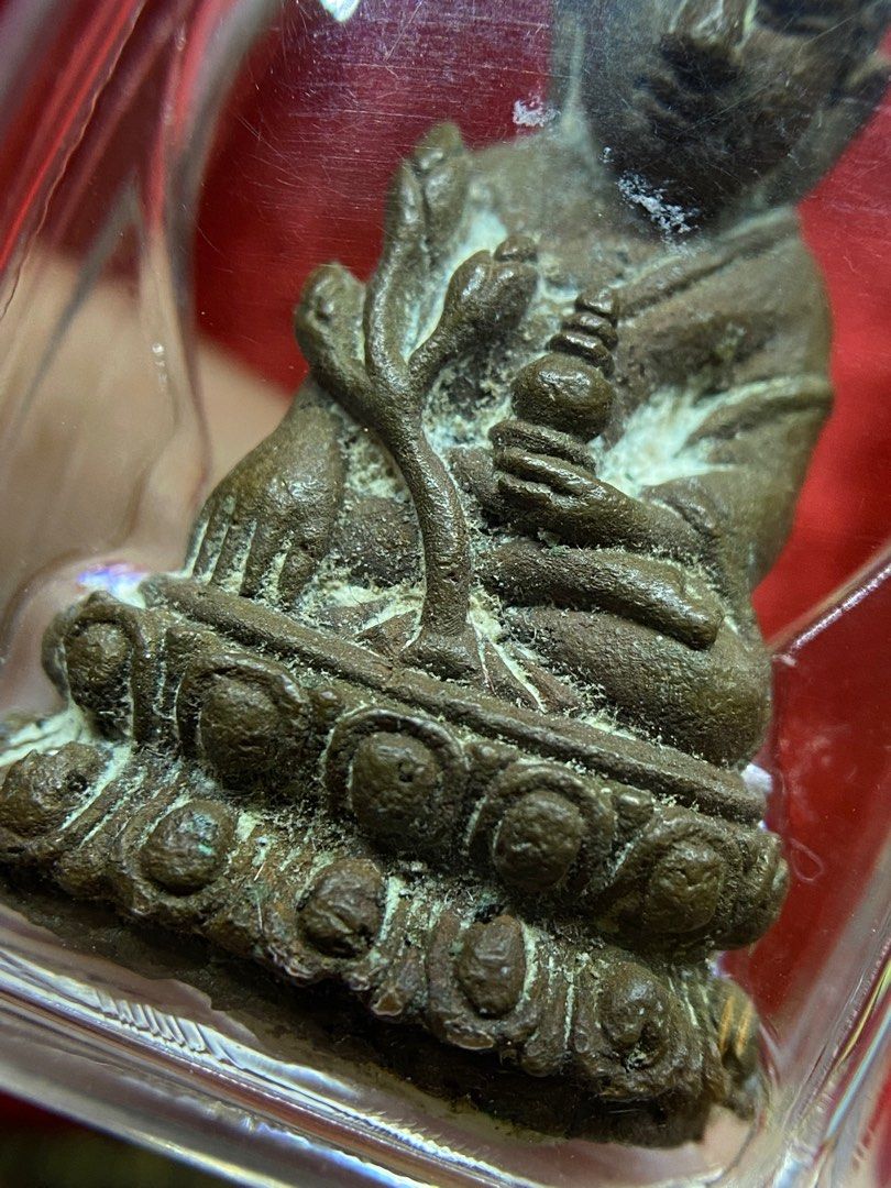 LP Kambu Phra Kring Prasut, Hobbies & Toys, Memorabilia & Collectibles ...