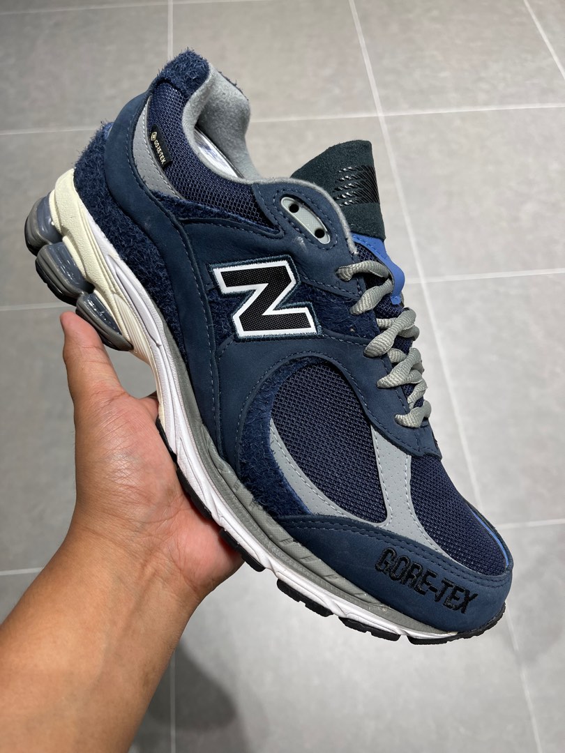 New Balance 2002R Invincible X N.Holywood Gore-Tex Navy, Men's Fashion ...