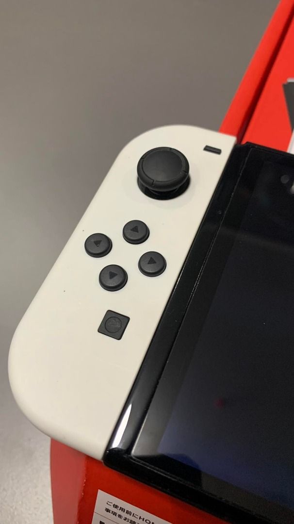 NINTENDO SWITCH OLED MODEL WHITE - second hand, Video Gaming, Video ...