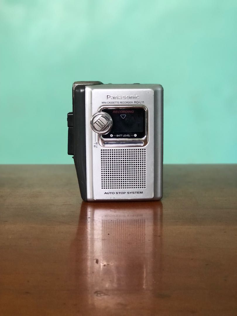 Panasonic mini cassette recorder RQ-L11, Audio, Portable Music Players ...