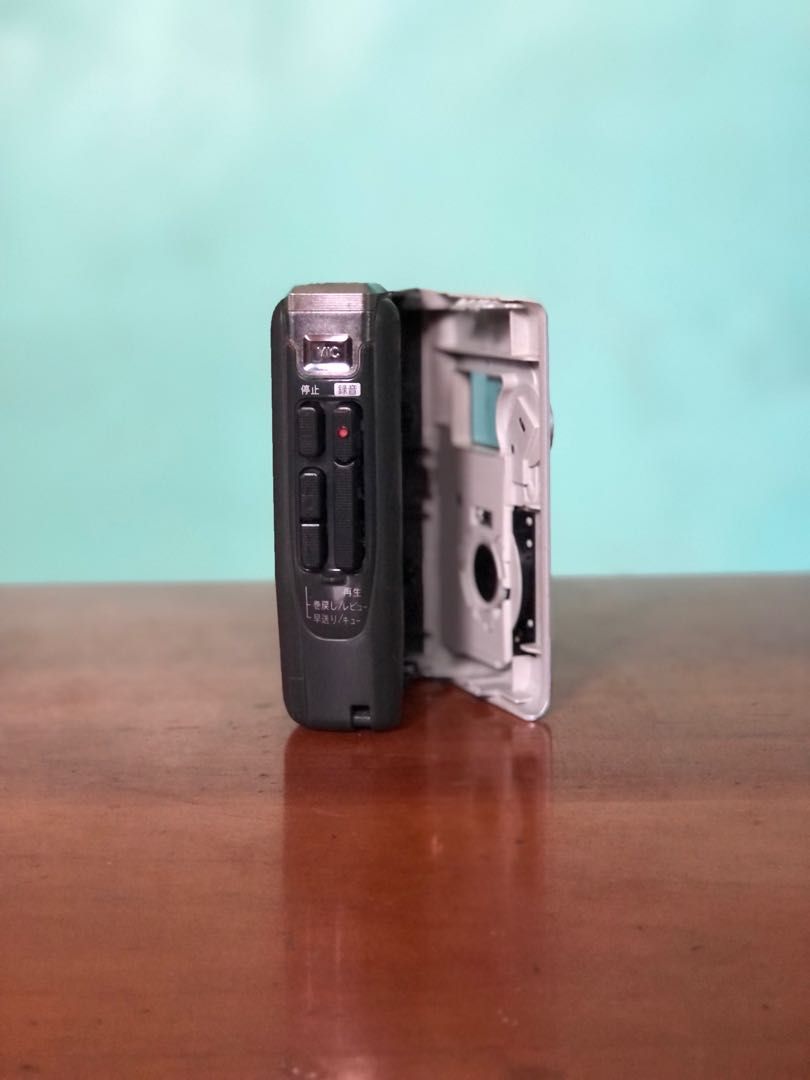 Panasonic mini cassette recorder RQ-L11, Audio, Portable Music Players ...