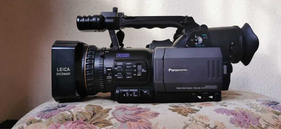 Panasonic Video Cams - aAG DVX102B 3CCD (2 units), Photography, Video ...