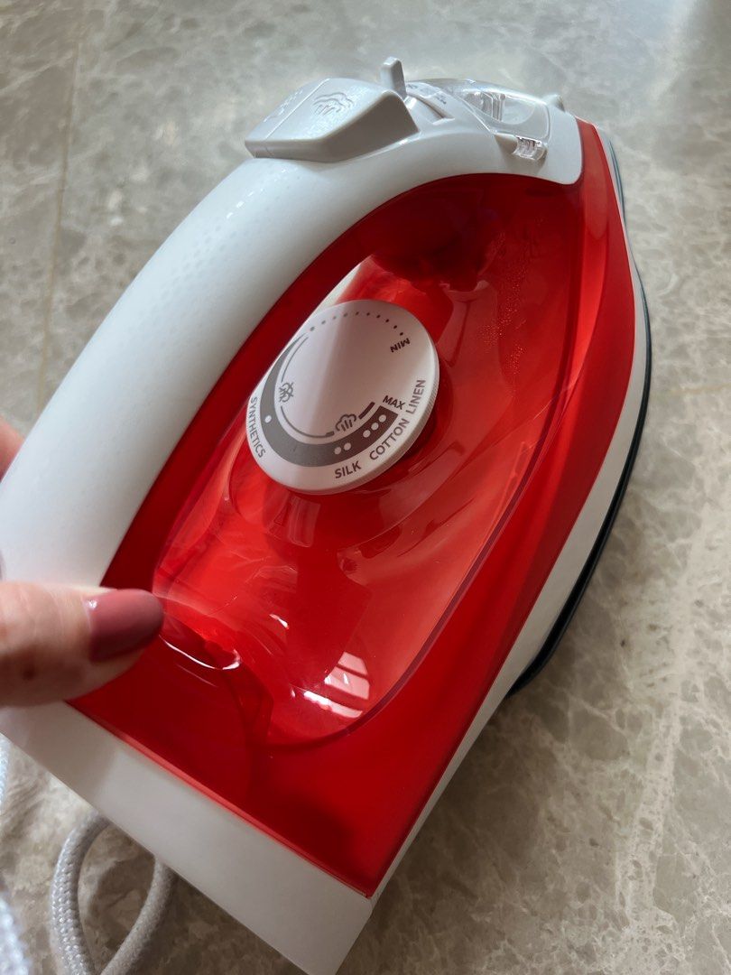 PHILIPS Easyspeed Steam Iron Red, TV & Home Appliances, Irons ...