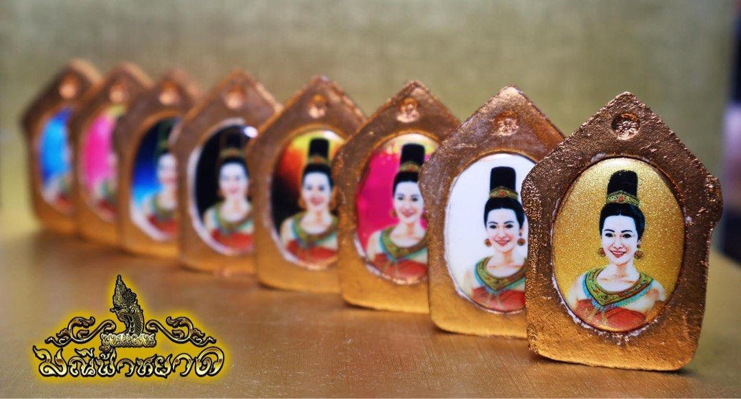 Phra Khun Paen Mae Mani Fah Yad AC Waen, Hobbies & Toys, Religious ...