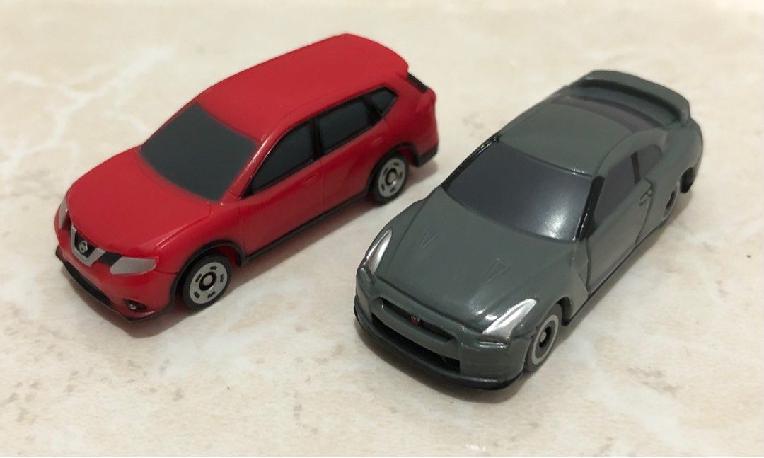 Pocket Tomica Nissan X-Trail & Nissan GT-R, Hobbies & Toys, Toys ...