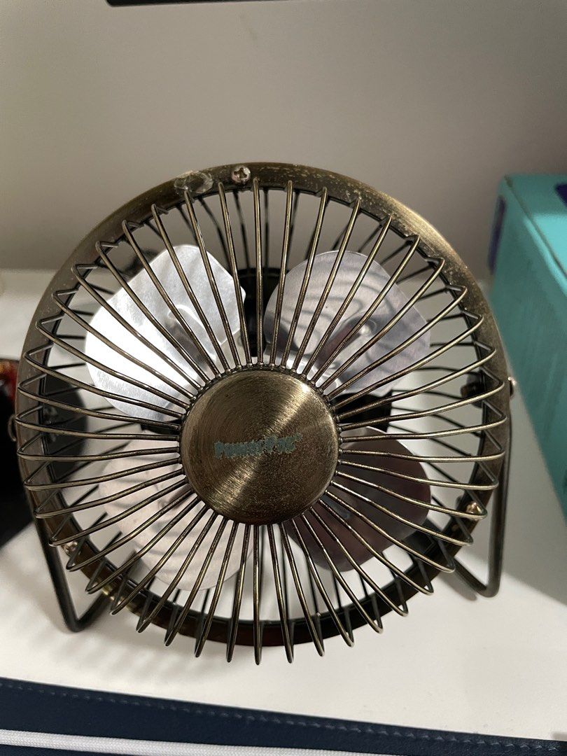 Powerpac USB table fan, Furniture & Home Living, Lighting & Fans, Fans ...