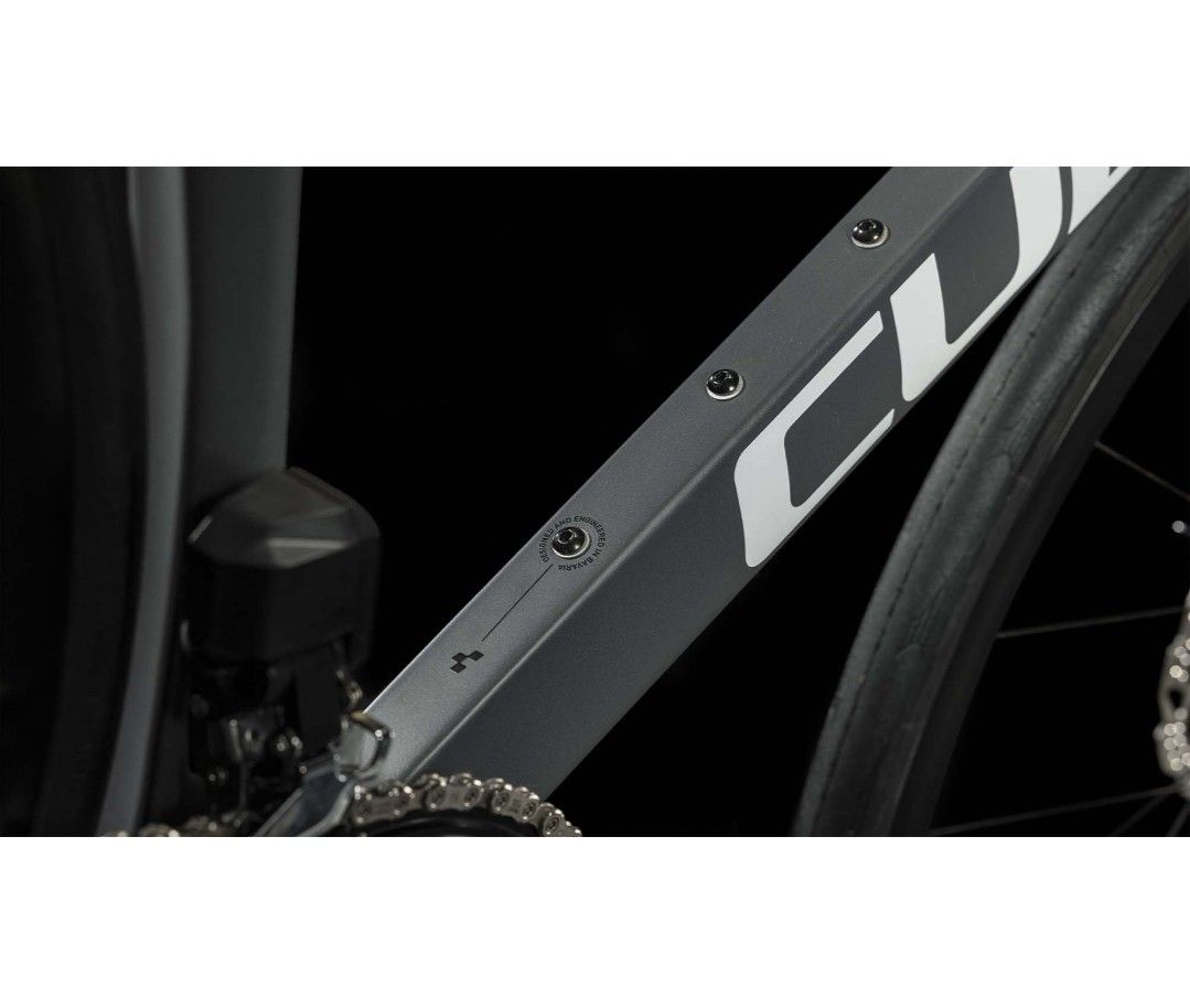 PRE-ORDER CUBE AGREE C62 WITH SHIMANO 105 DI2 GROUPSET!!!, Sports ...