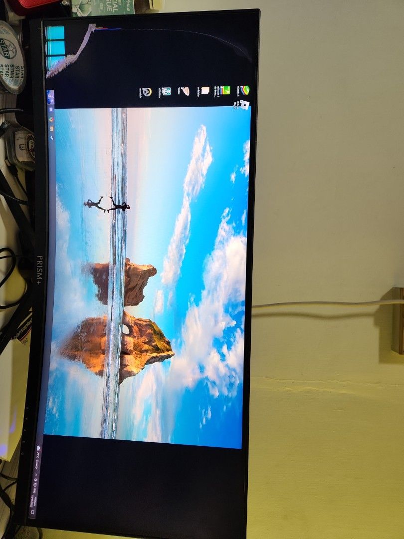 Prism monitor X300 damaged, Computers & Tech, Parts & Accessories ...