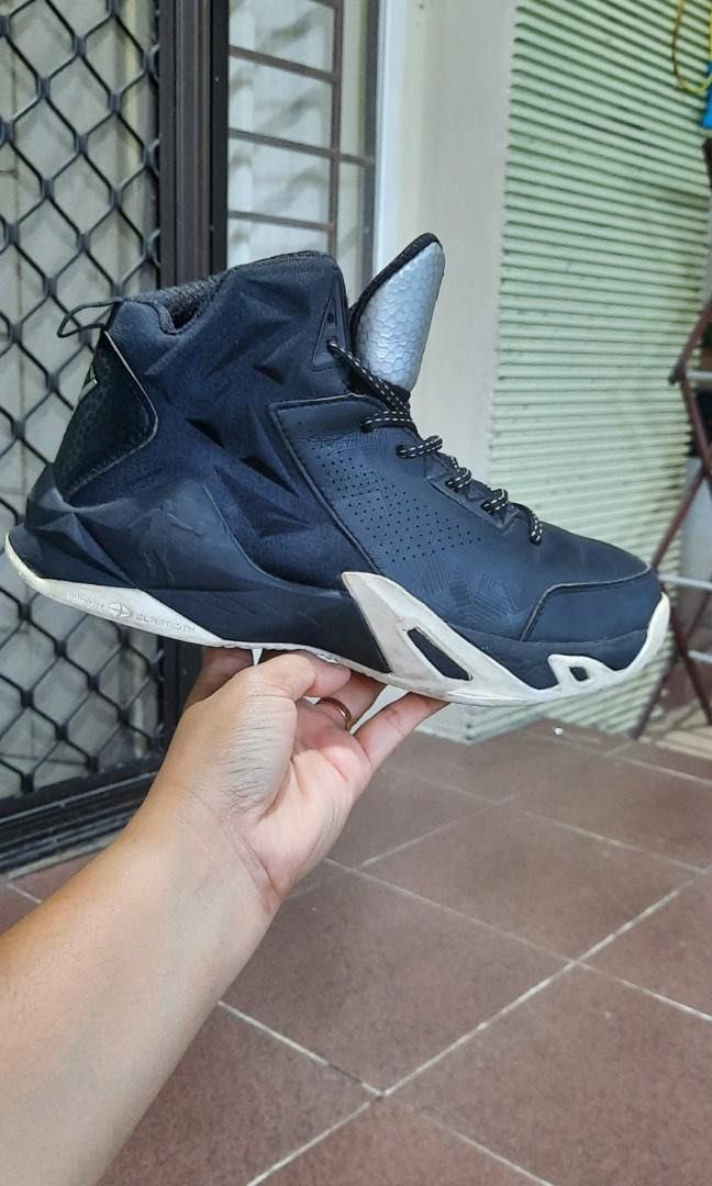 Quiaodan shoes, Men's Fashion, Footwear, Sneakers on Carousell