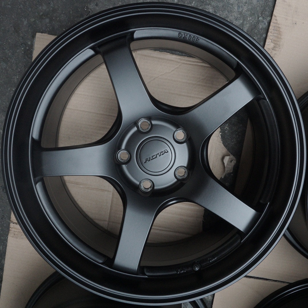 Rota RT5, Car Parts & Accessories, Mags and Tires on Carousell