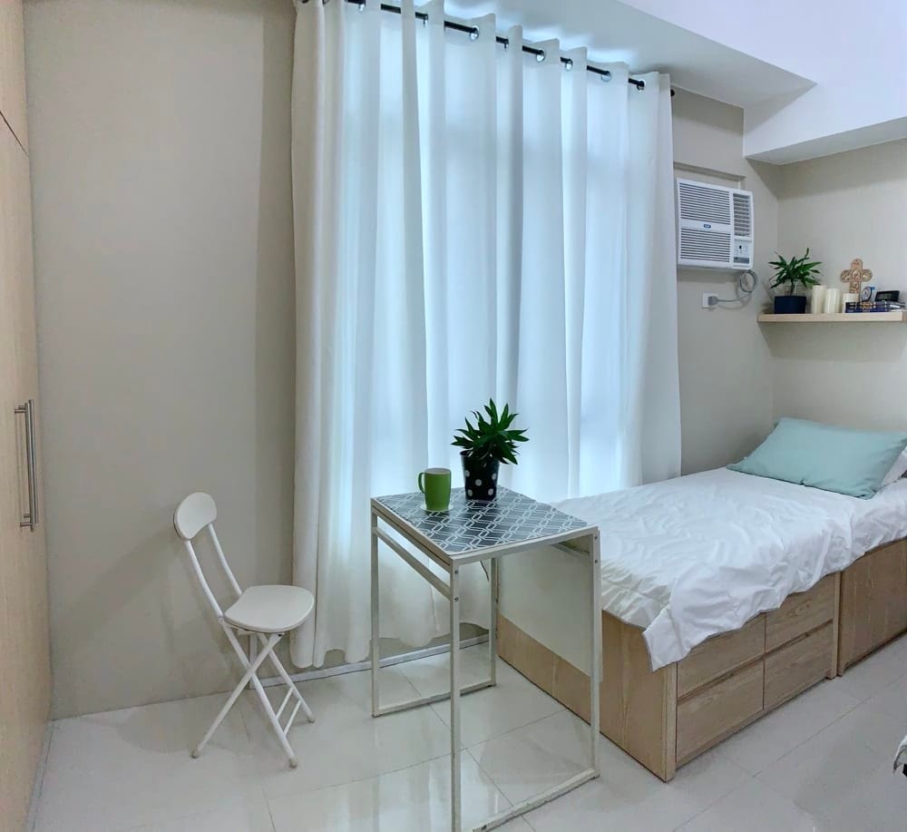Salcedo Square for sale Studio furnished Salcedo Village Makati City ...