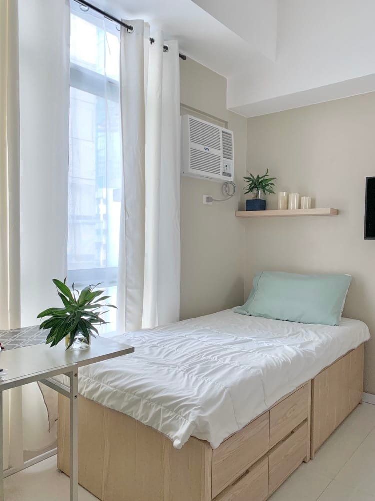 Salcedo Square for sale Studio furnished Salcedo Village Makati City ...