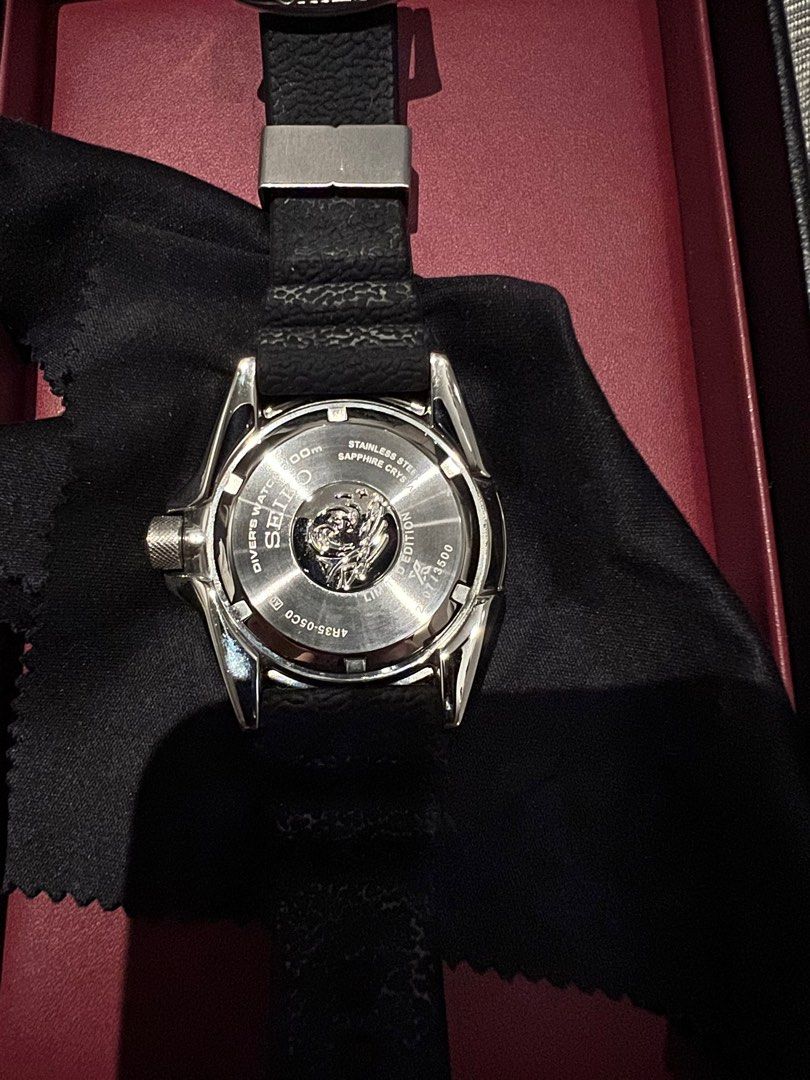 Seiko Red Samurai Limited Edition (Europe Exclusive), Luxury, Watches ...