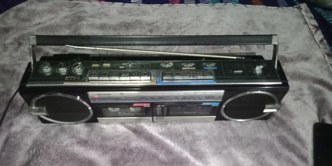 Sharp QT77 Vintage Radio, Audio, Portable Music Players on Carousell