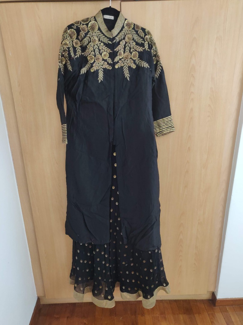 Silk Black Lehanga set with antique gold embroidery, Women's Fashion ...