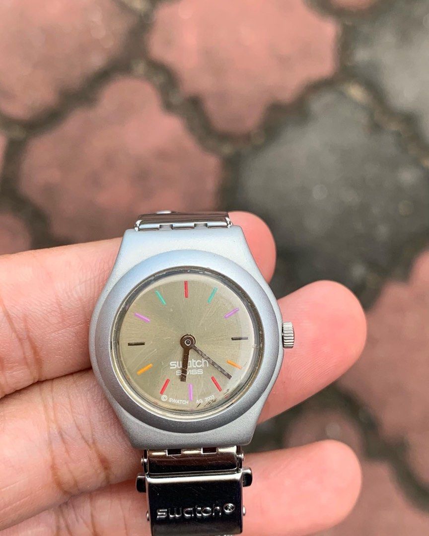 SWATch ladies 2000s, Women's Fashion, Watches & Accessories, Watches on ...