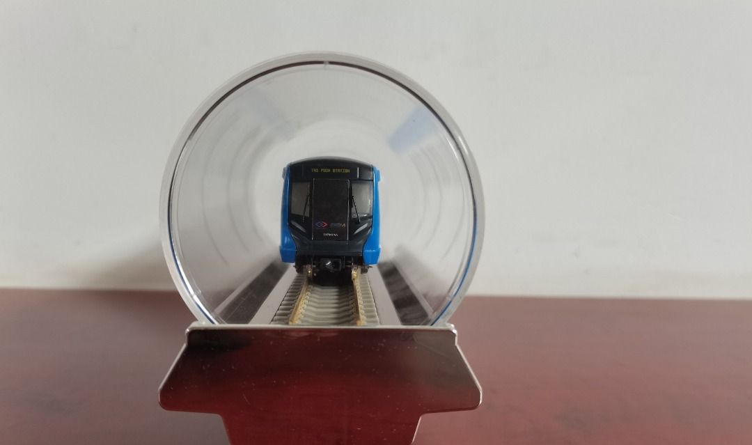 Thailand MRT Blue Line Extension Train Model (1:87), Hobbies & Toys ...
