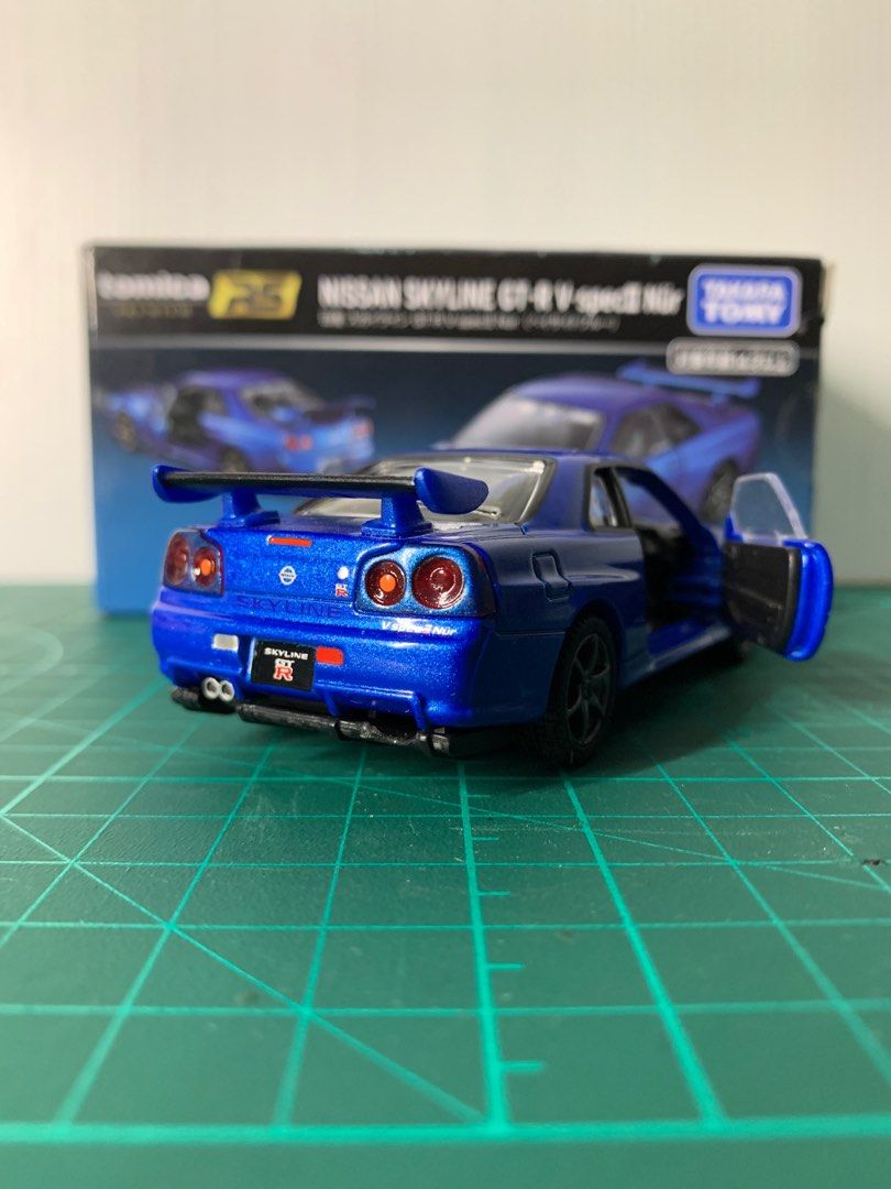 Tomica Premium RS - Nissan Skyline GT-R V-Spec II Nur - Die Cast 1:43, Hobbies & Toys, Toys ...