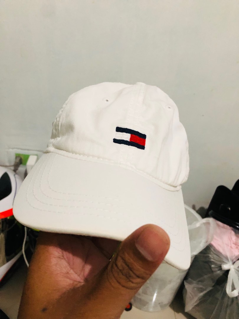 TOMMY HILFIGER CAP, Men's Fashion, Watches & Accessories, Caps & Hats ...
