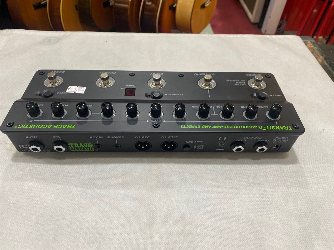 Trace Elliot Transit A Acoustic Preamp Pedal with carry bag, Hobbies ...
