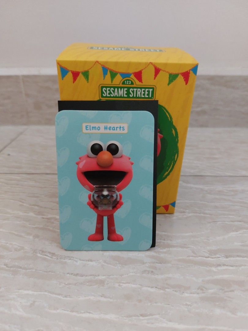 Ultra Rare Elmo Hearts Sesame Street Furr Fwenz Blind Box, Hobbies ...