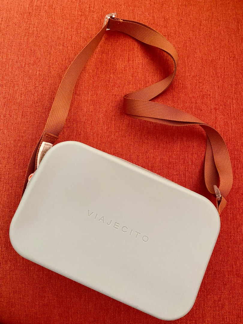Viajecito Splashkit, Women's Fashion, Bags & Wallets, Shoulder Bags on ...