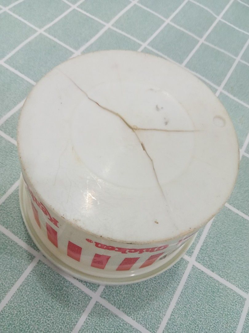 Vintage KFC Plastic Food Container, Hobbies & Toys, Collectibles ...