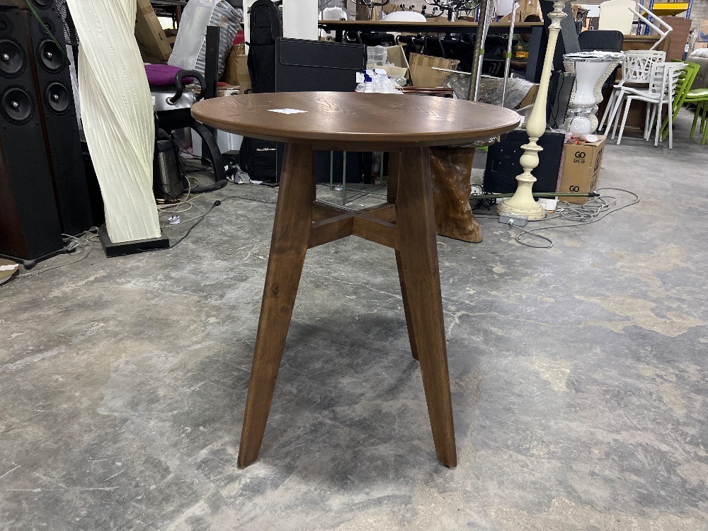 Wooden Round Side Table Brown Colour / Meja Sisi Bulat Kayu Warna ...