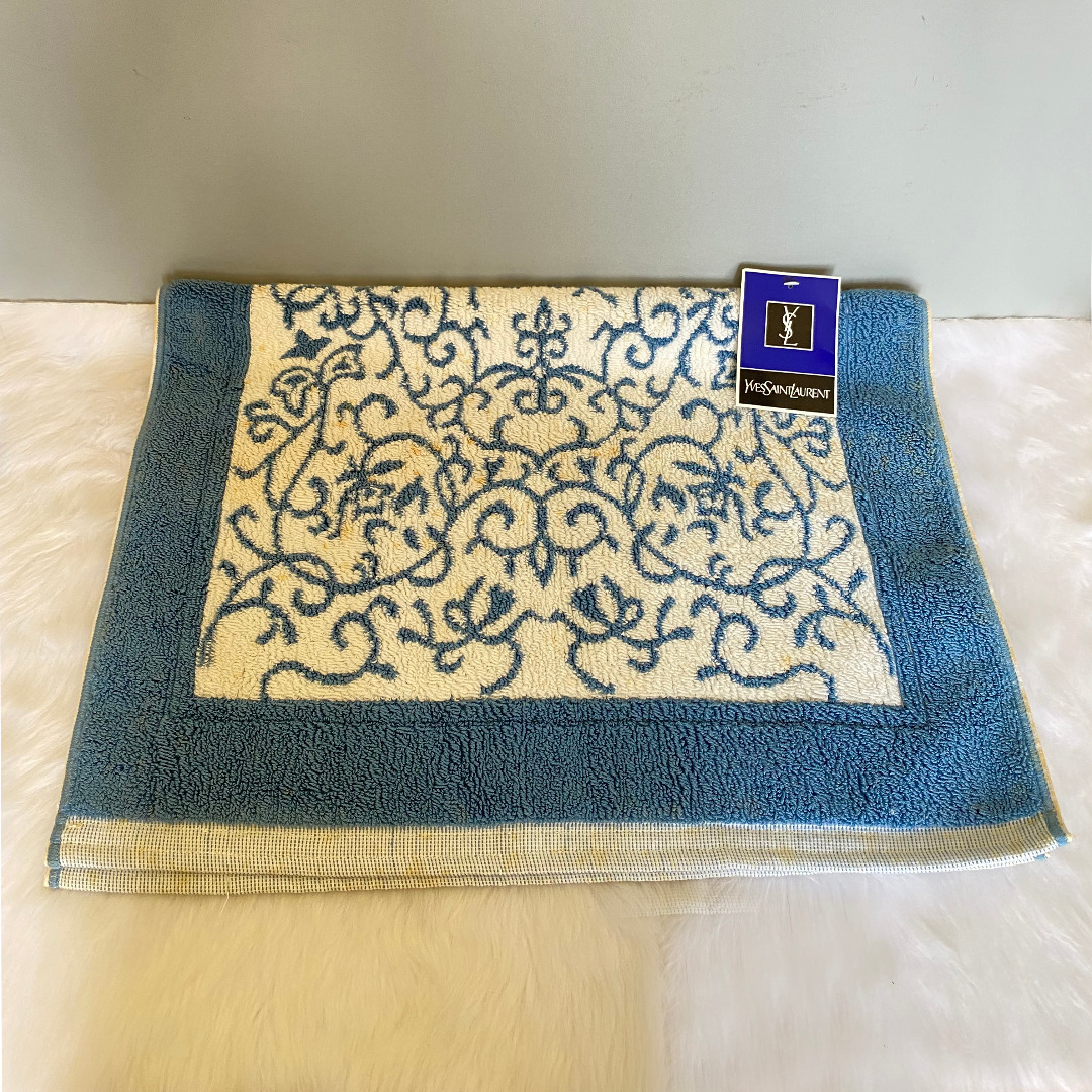YSL Yves Saint Laurent Blue White Bathroom Kitchen Rag, Furniture ...