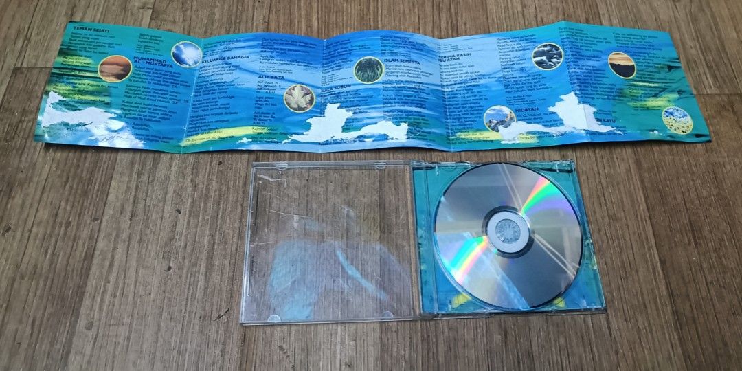 CD ASSALAMUALAIKUM @2001 BMG MUSIC/EMI MUSIC/AMBANG KLASIK/SONY MUSIC SDN BHD.., Hobbies & Toys ...